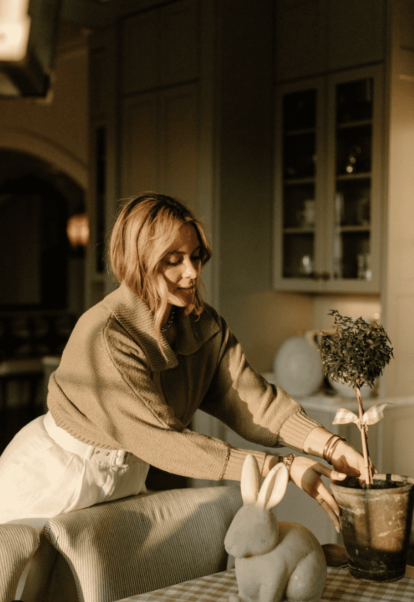 setting the stage for Easter... | e. Allen Boutique